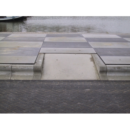 LEVERANCIER VOOR WEG- EN WATERBOUW