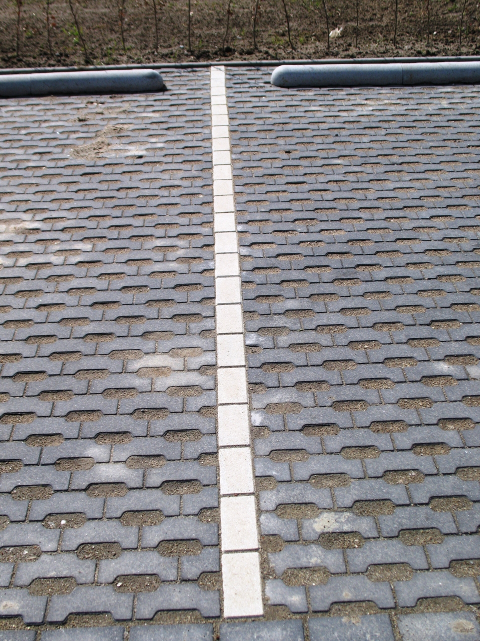 LEVERANCIER VOOR WEG- EN WATERBOUW