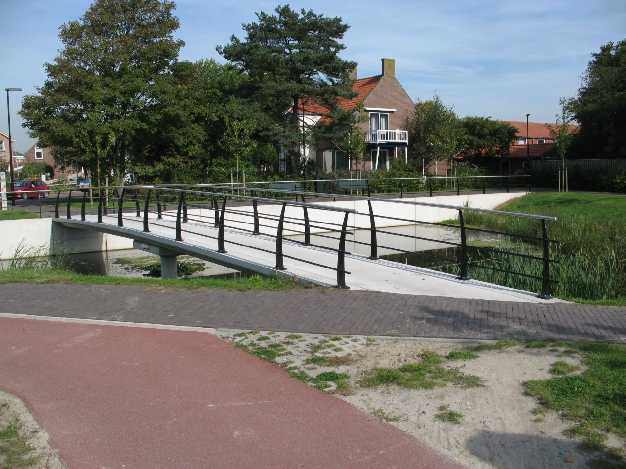 LEVERANCIER VOOR WEG- EN WATERBOUW