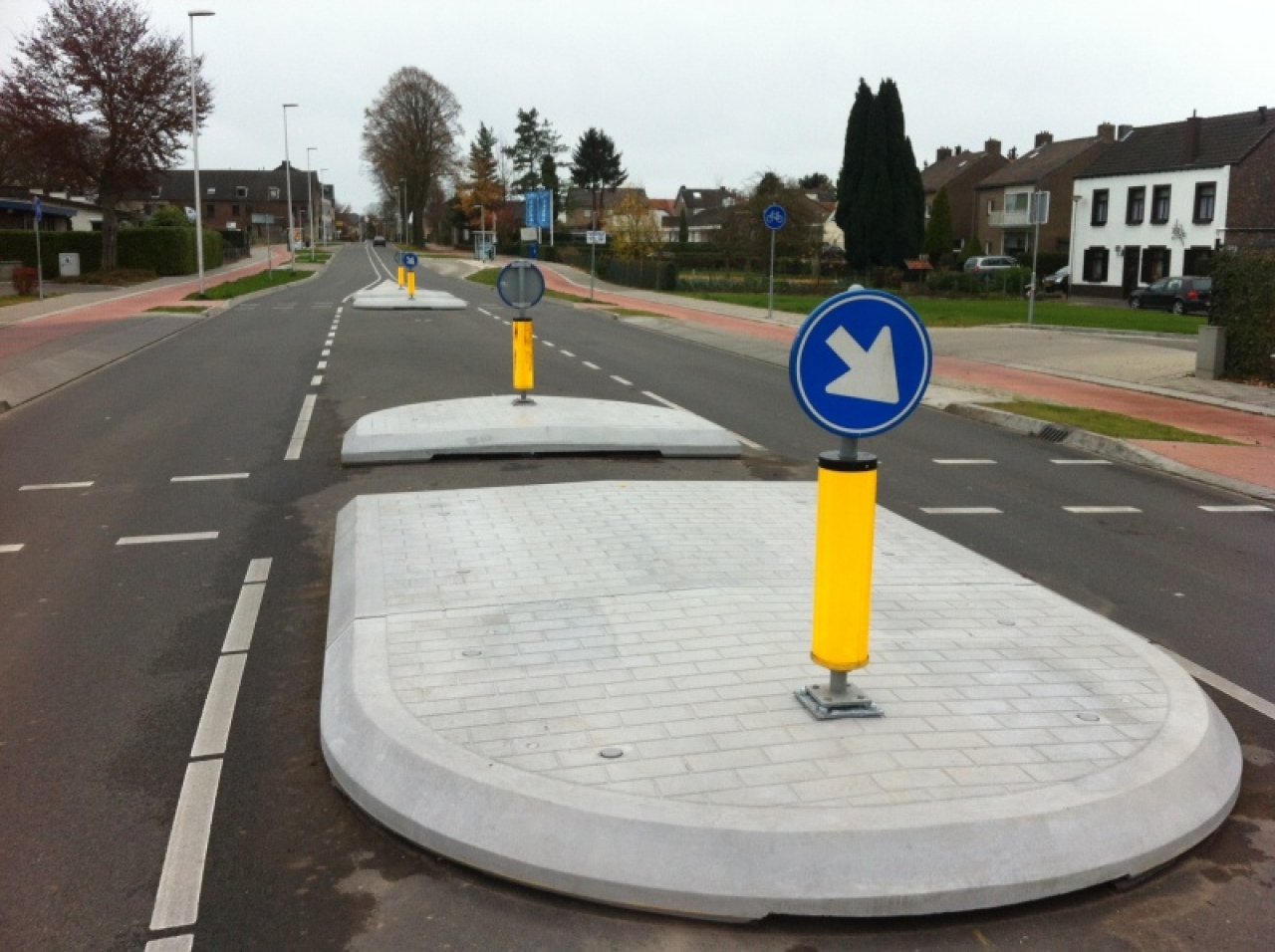 LEVERANCIER VOOR WEG- EN WATERBOUW