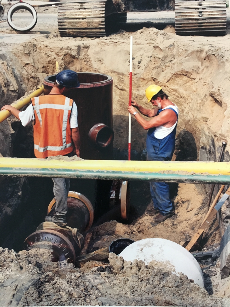 LEVERANCIER VOOR WEG- EN WATERBOUW
