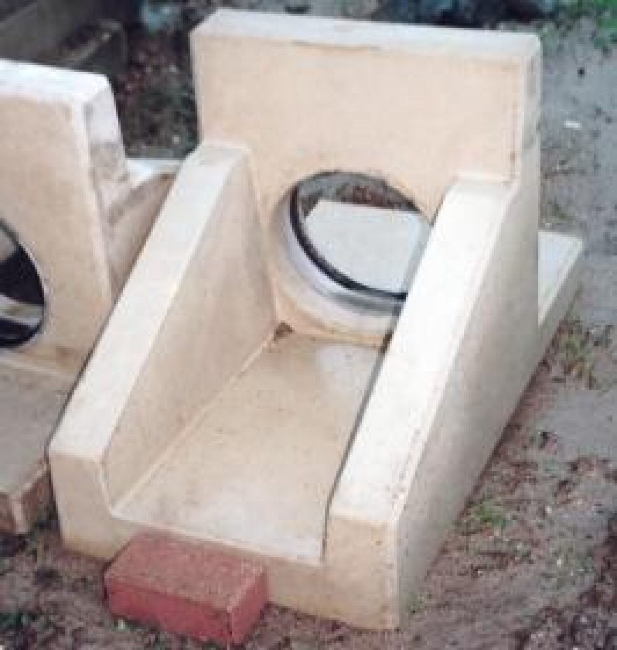 LEVERANCIER VOOR WEG- EN WATERBOUW